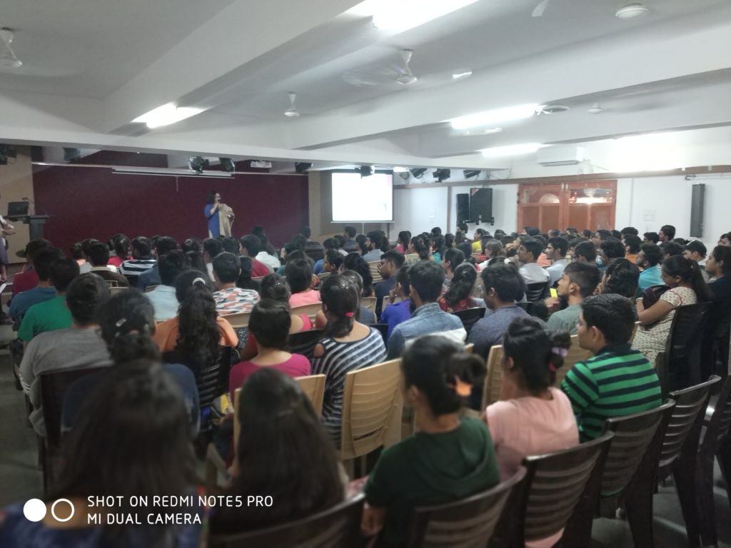 Convention-Hall – JG College